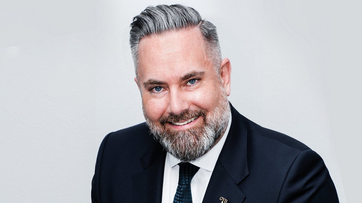 OVB Vermögensberatung AG ernennt Christian Höfel zum CEO